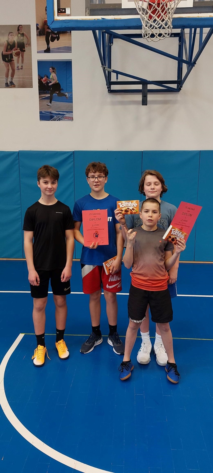 SPORT A DALŠÍ :: Žákovské noviny